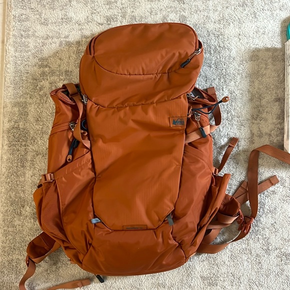 REI | Bags | Rei Ruckpack 28l Like New Rain Cover Included Perfect Day ...